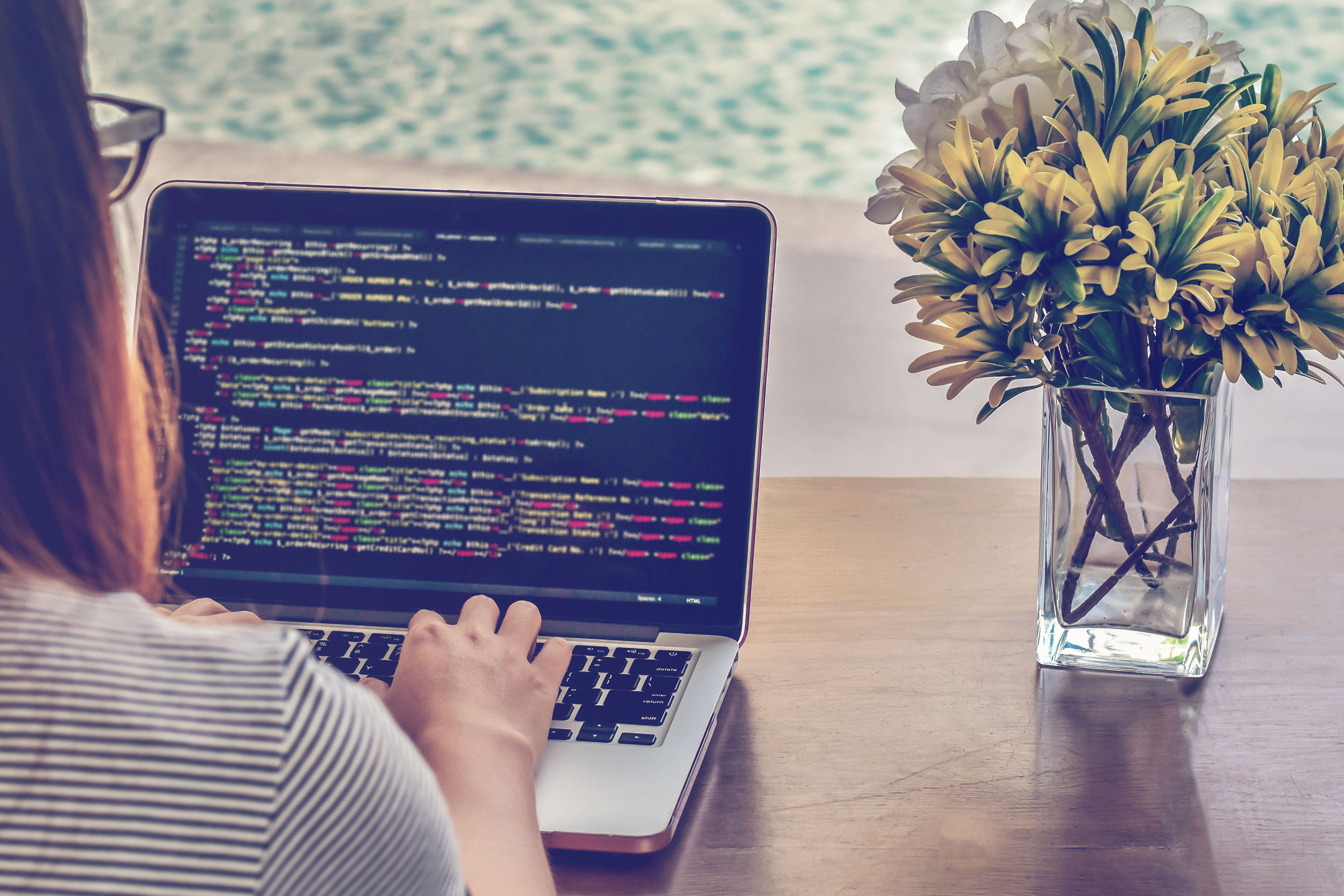 Remove The Underline Under The Links In HTML CSS CCM